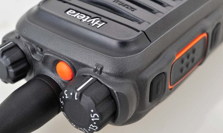 Hytera PD706 com ótimo preço e entrega rápida.